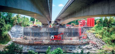 Reinforcing the Mât Bridge - VINCI